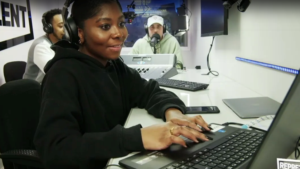 Challenge Lash-Making a radio show using Audacity | Scripts and Bars